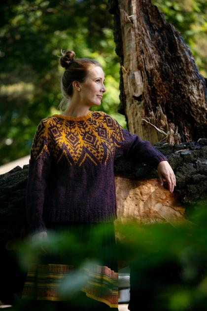 Two-color yoke sweater—get the pattern! | Kotona Living