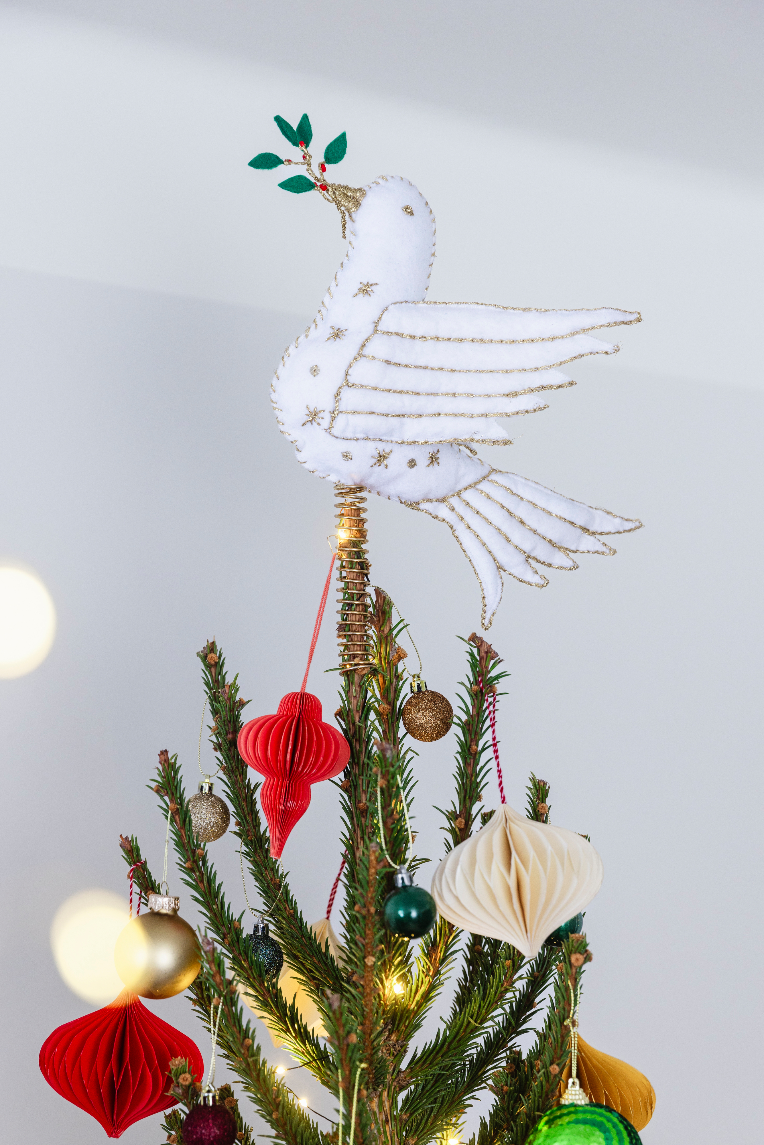 DIY peace dove for the Christmas tree | Kotona Living