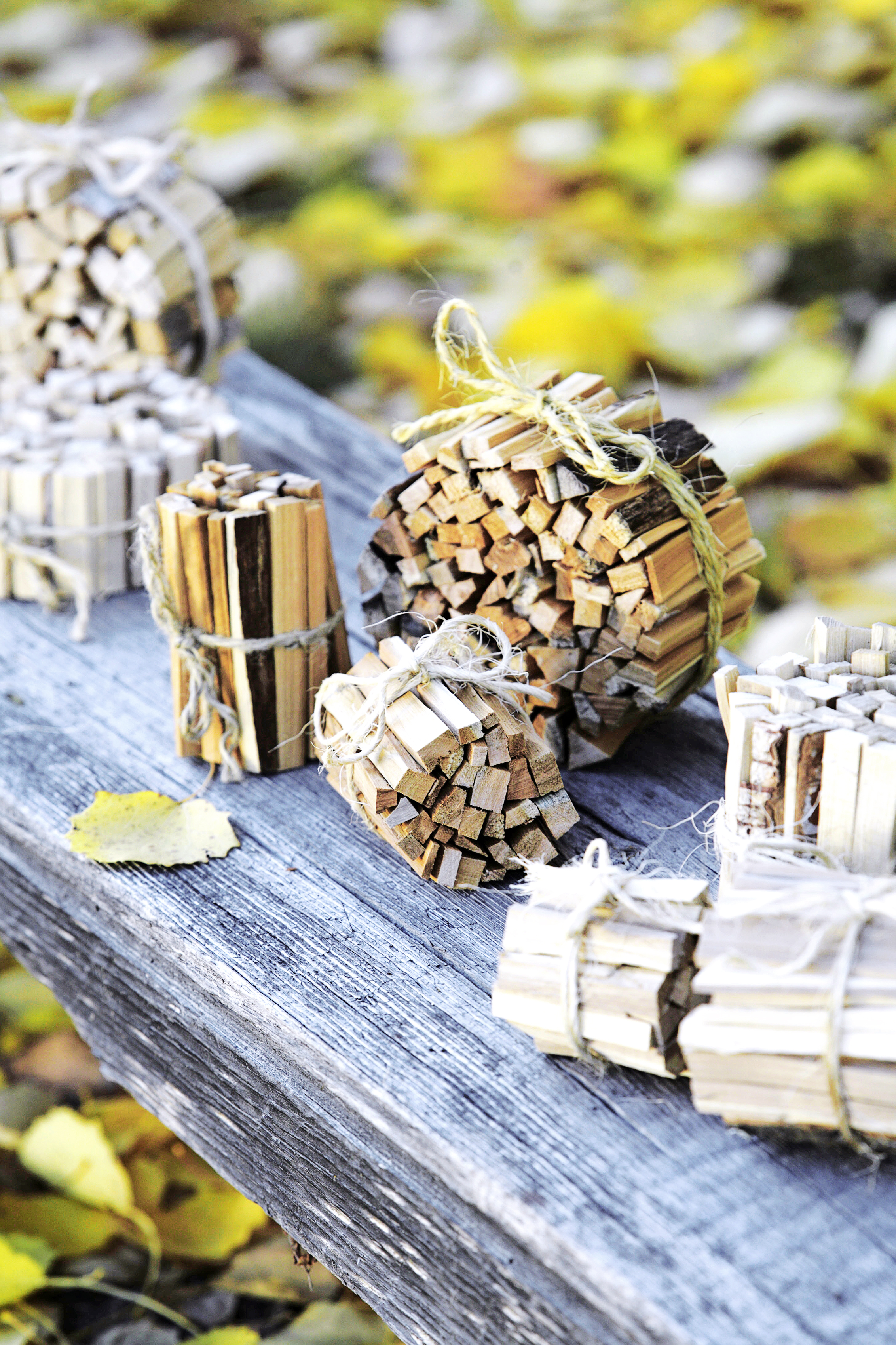 Make your own kindling—check out the instructions! | Kotona Living